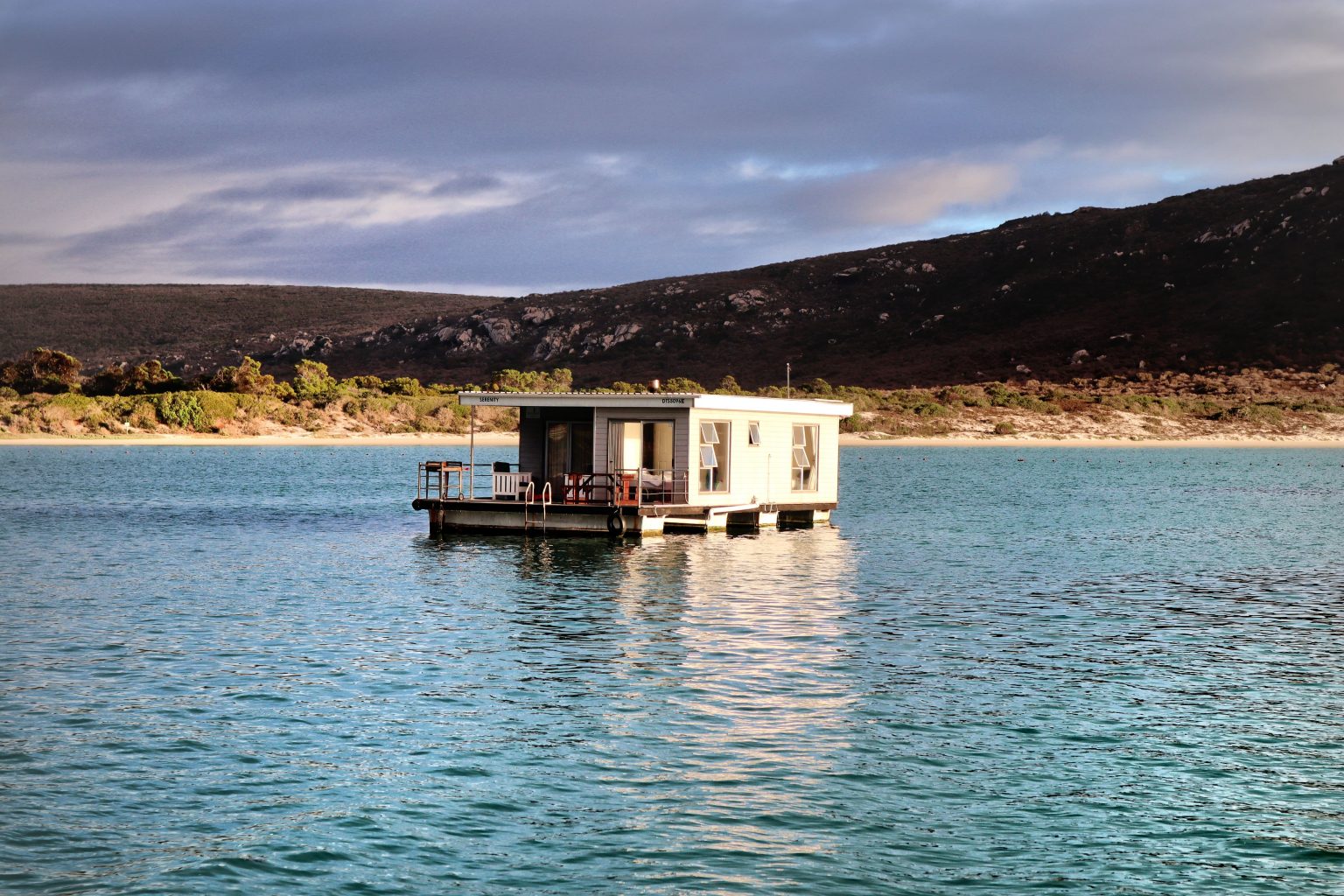 Kraalbaai Luxury Houseboats | Langebaan Lagoon