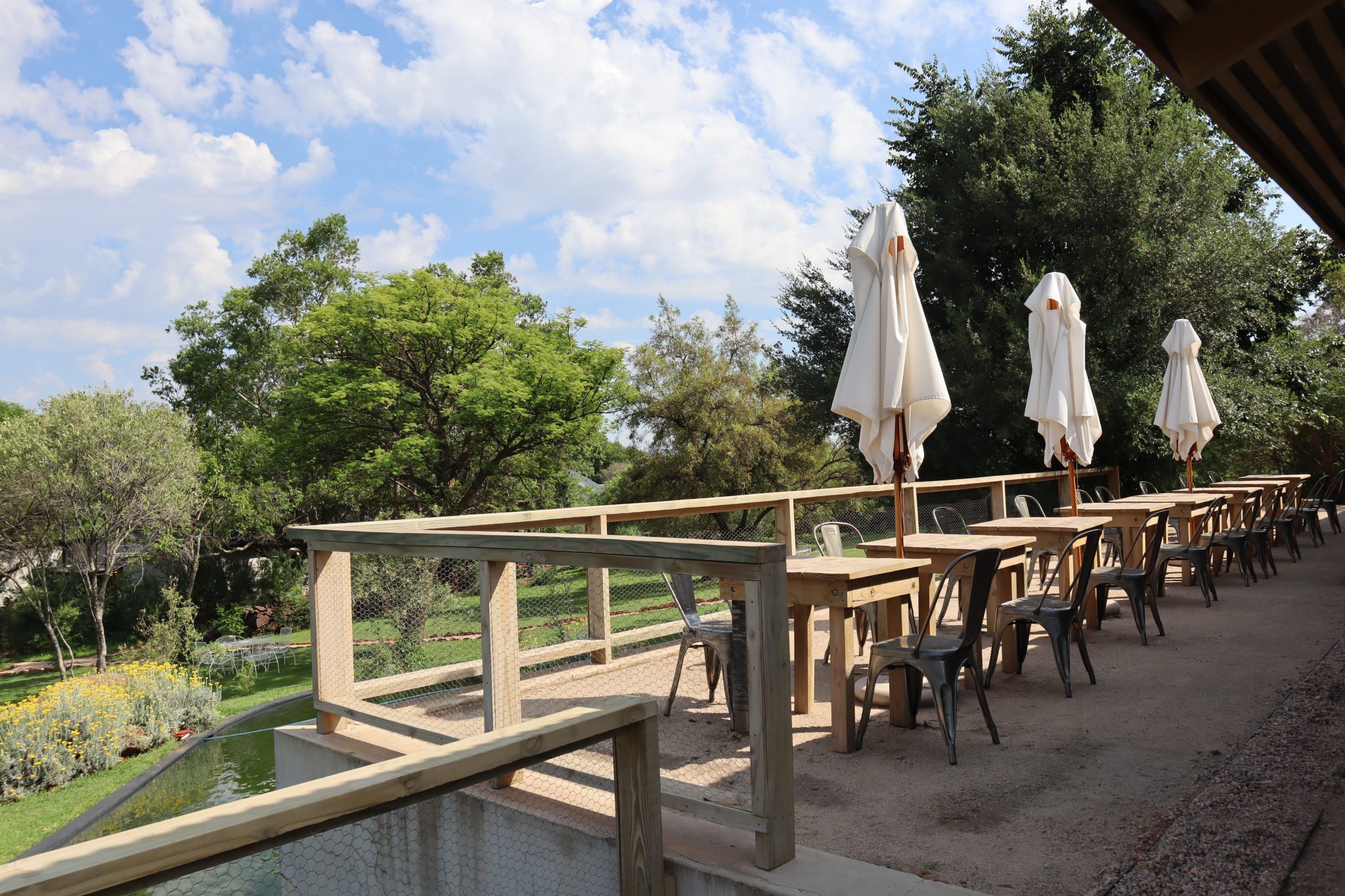 FARMHOUSE 58 | Farm Living Experience In Krugersdorp